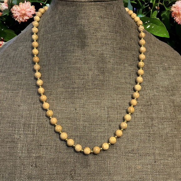 Vintage | Jewelry | Vintage Beige Jasper Bead Necklace | Poshmark